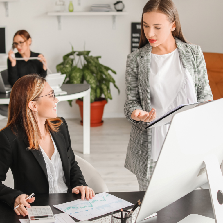 Setting Clear Goals and Expectations for Employees