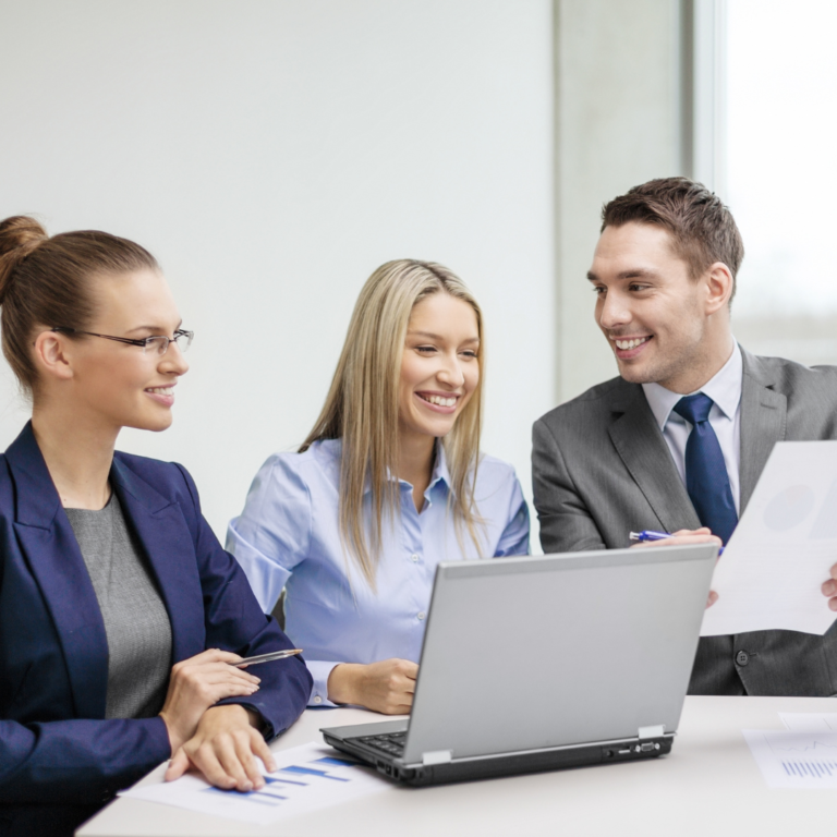 HOW TO MAKE THE TRANSITION FROM PEER TO MANAGER - makedaandrews.com