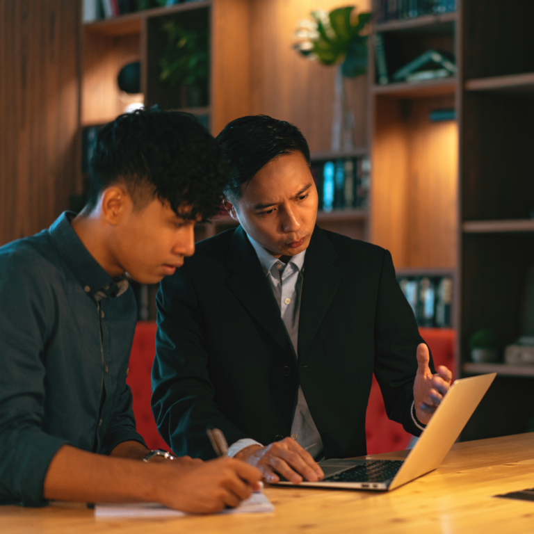 One-on-One Meetings with Employees - makedaandrews.com